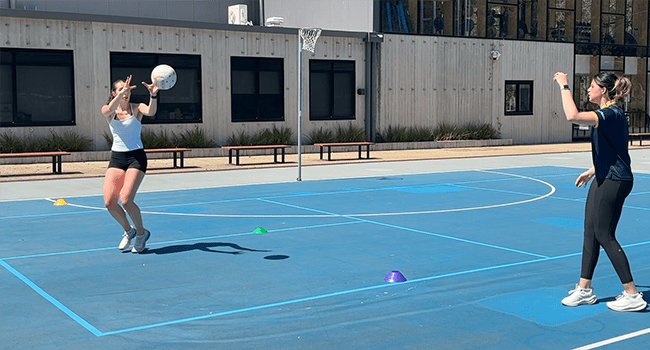 GOALER SOLO SET: WORKLOADS + FINISHING MOVES - thenetballcoach.com